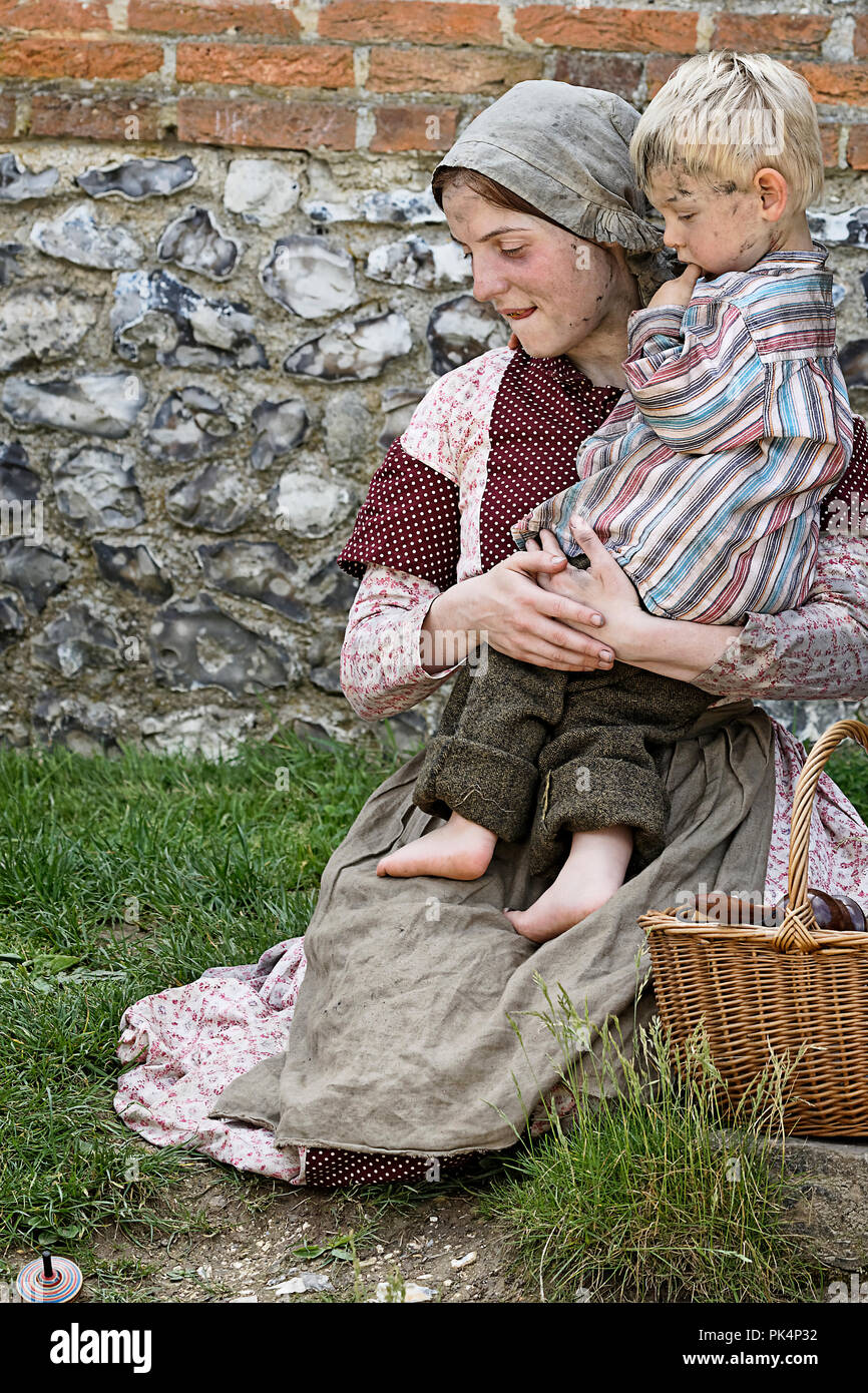Victorian Working Class - the 'great unwashed'. Victorian woman ...