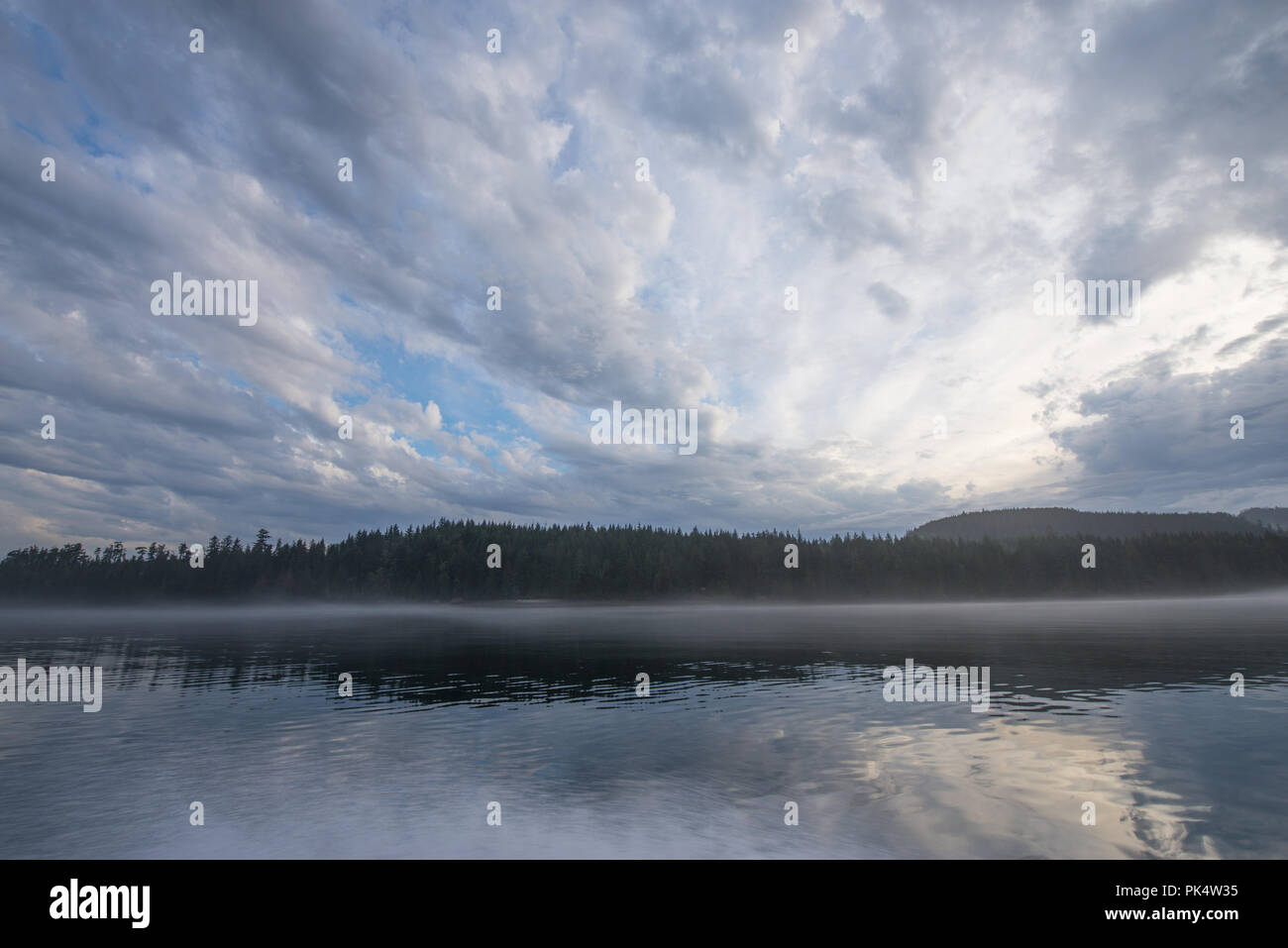 Sea inlet sky mountains canada hi-res stock photography and images - Alamy