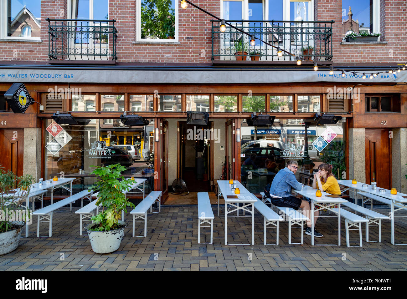 Exterior of Walters, a restaurant in the Javastraat in Amsterdam ...