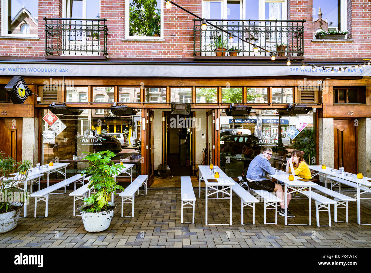 Exterior of Walters, a restaurant in the Javastraat in Amsterdam ...