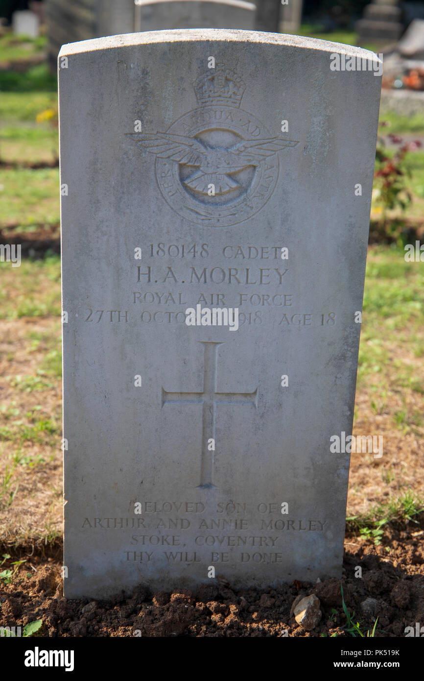 Commonwealth War Graves Commission Grave of Hubert Arthur Morley of the ...