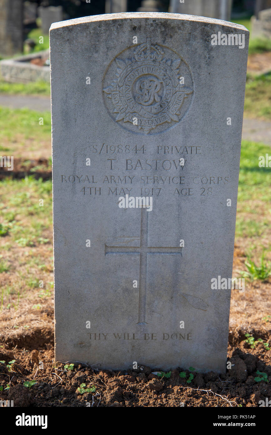 Commonwealth War Graves Commission Grave of Thomas Bastow of the Royal ...