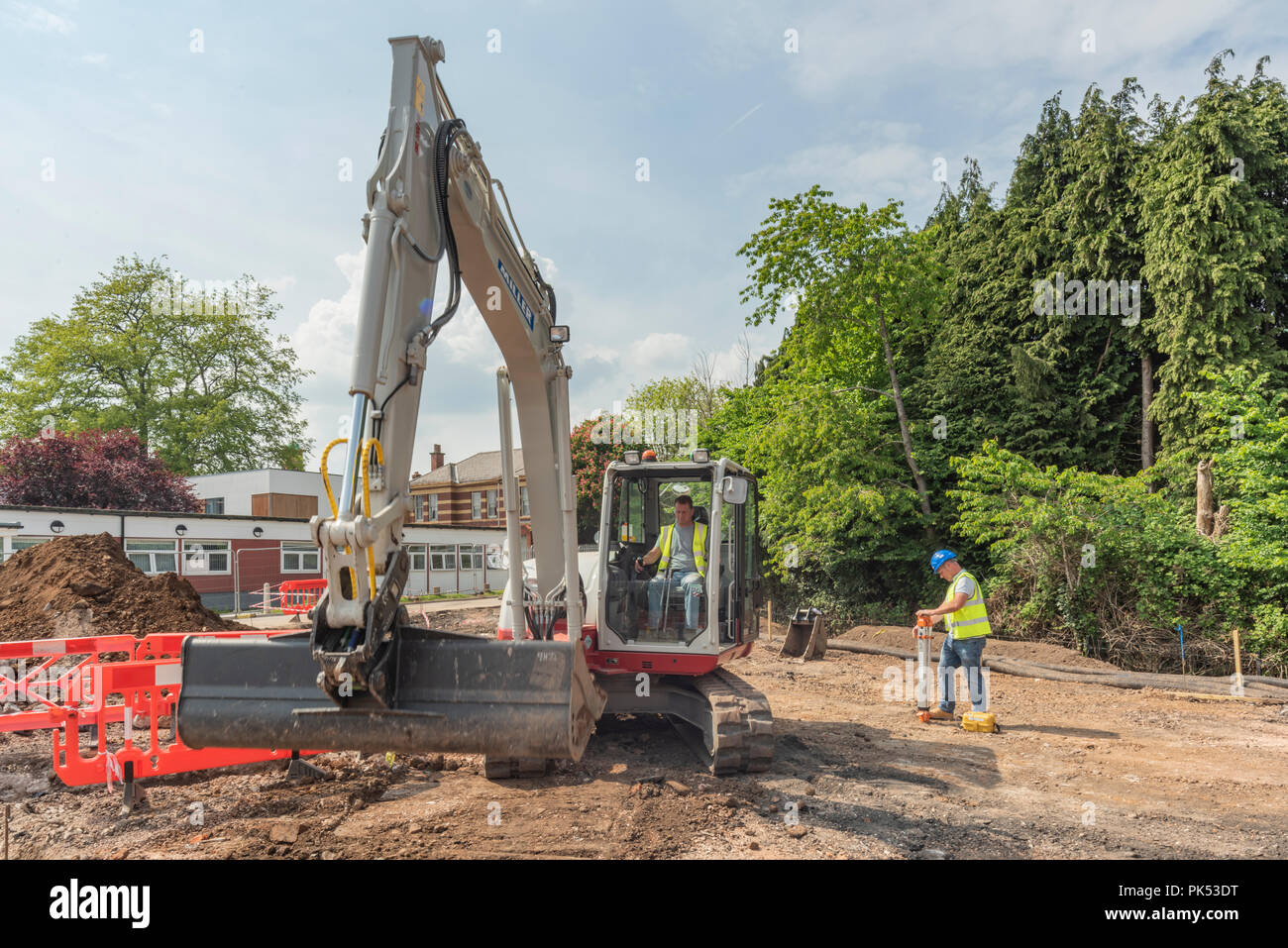 Preparing the site at Velindre Hospital Cardiff for the New Maggies ...