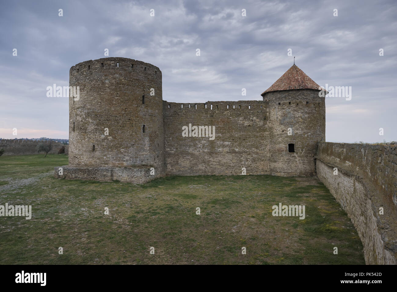 Defensive white walls hi-res stock photography and images - Alamy