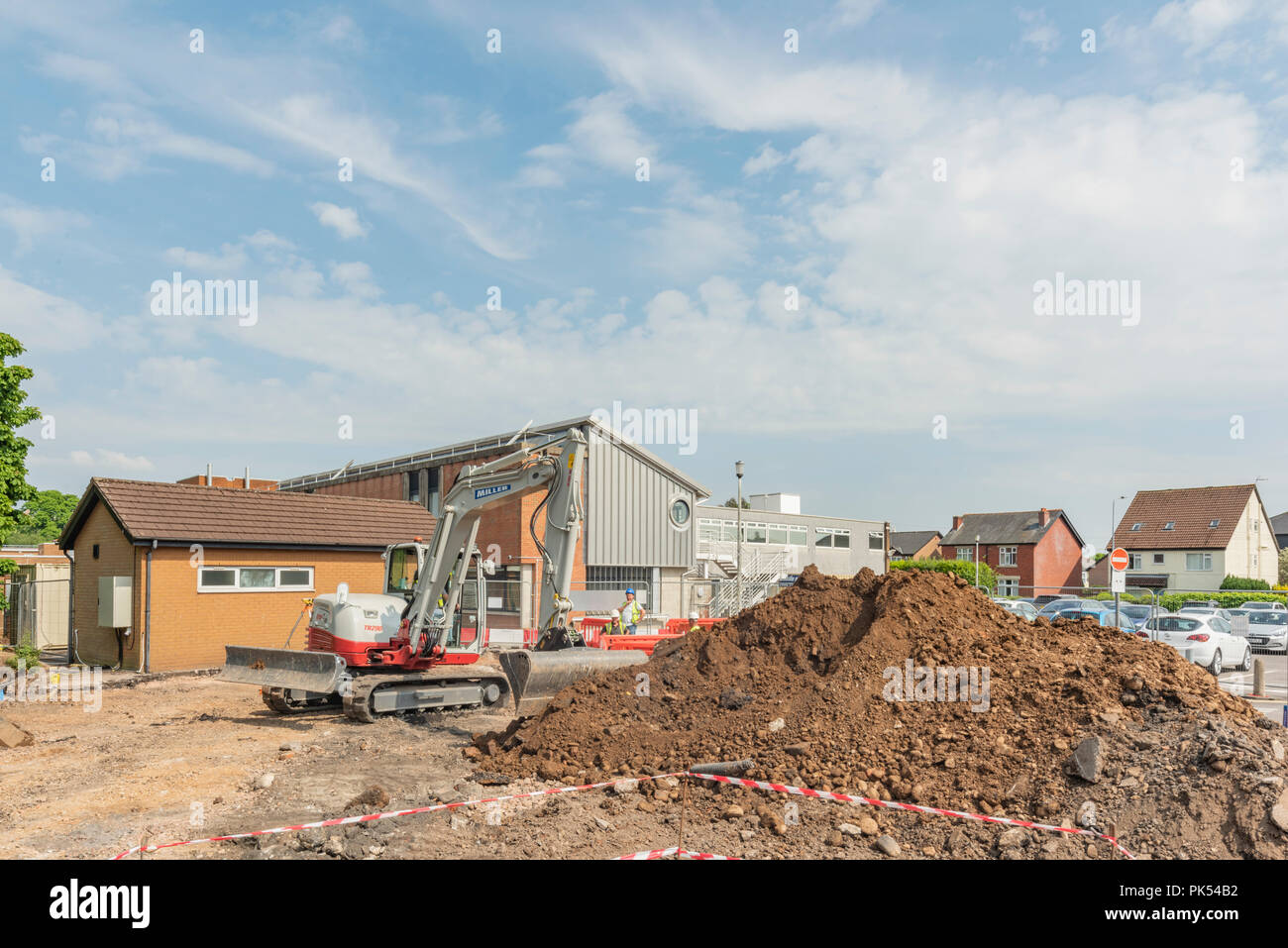 Preparing the site at Velindre Hospital Cardiff for the New Maggies ...