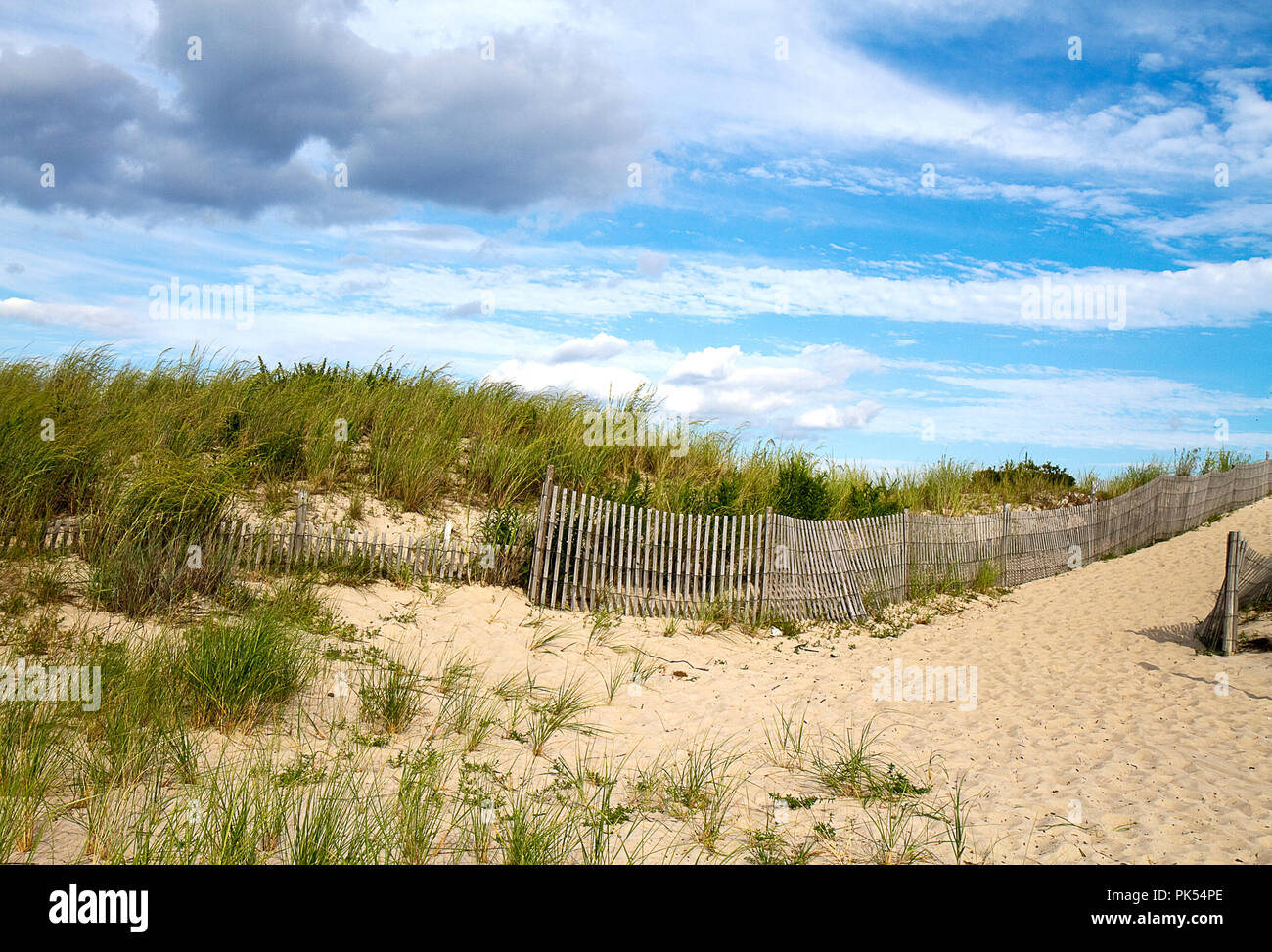 Sand Dunes Fence Stock Photos & Sand Dunes Fence Stock Images - Alamy