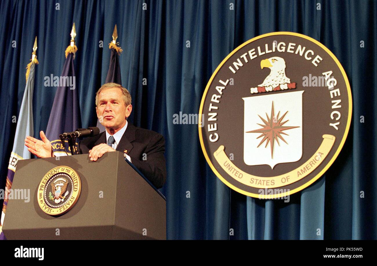 Central intelligence agency langley hi-res stock photography and images ...