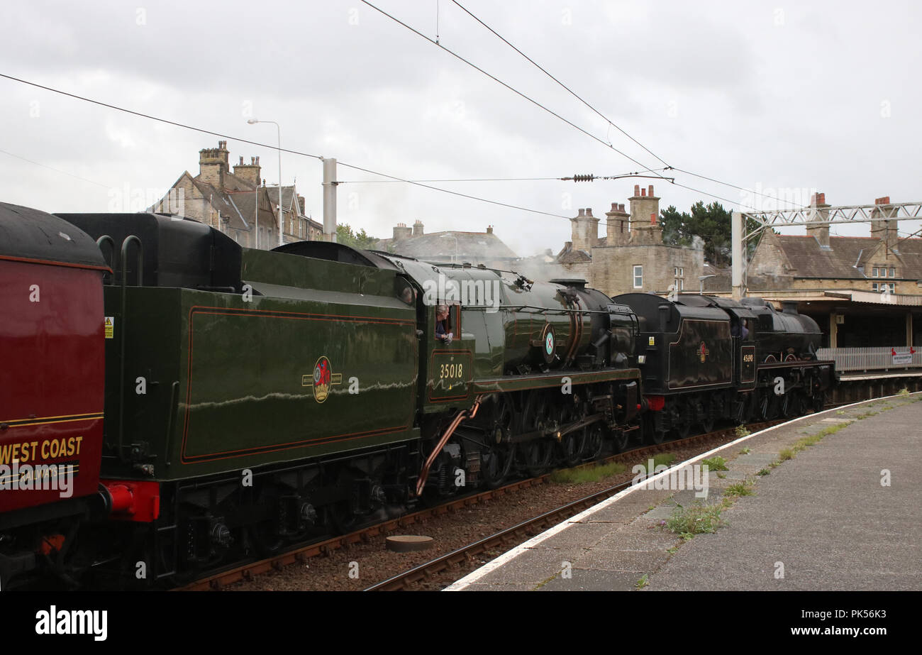 Preserved Jubilee class steam locomotive 45690 Leander arriving at ...