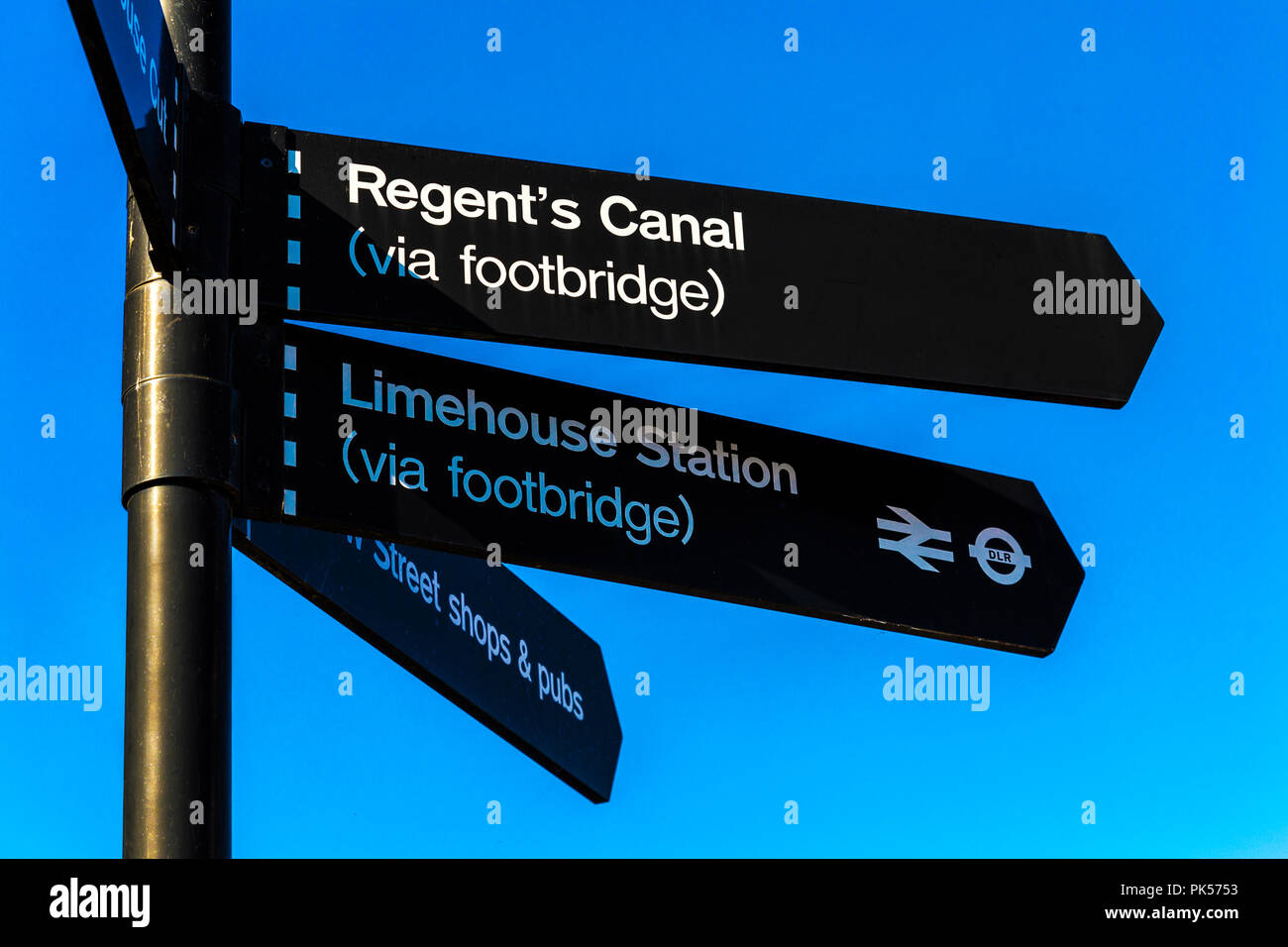 Direction sign to Regents Canal, Limehouse, London, UK Stock Photo - Alamy