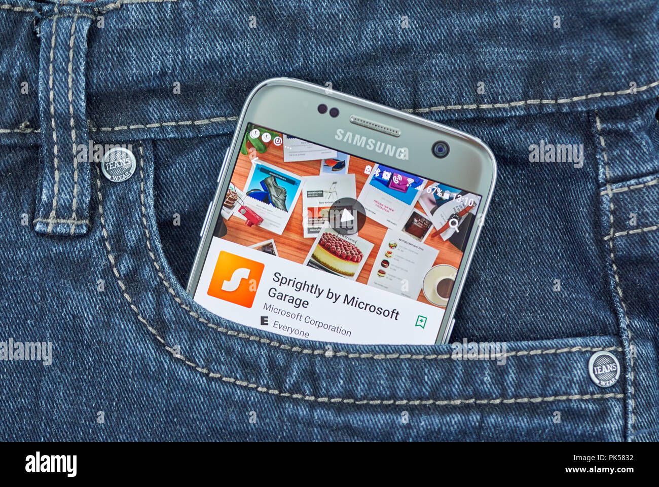 Microsoft garage hi-res stock photography and images - Alamy