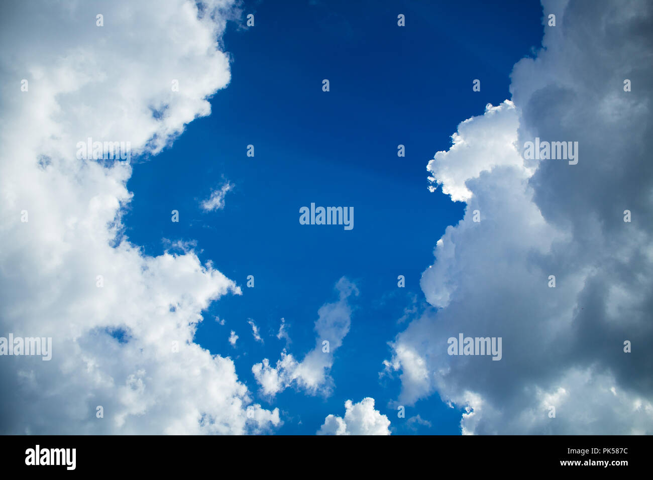 Windy shapes hi-res stock photography and images - Alamy