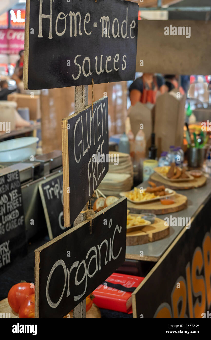 Free food sign hi-res stock photography and images - Alamy