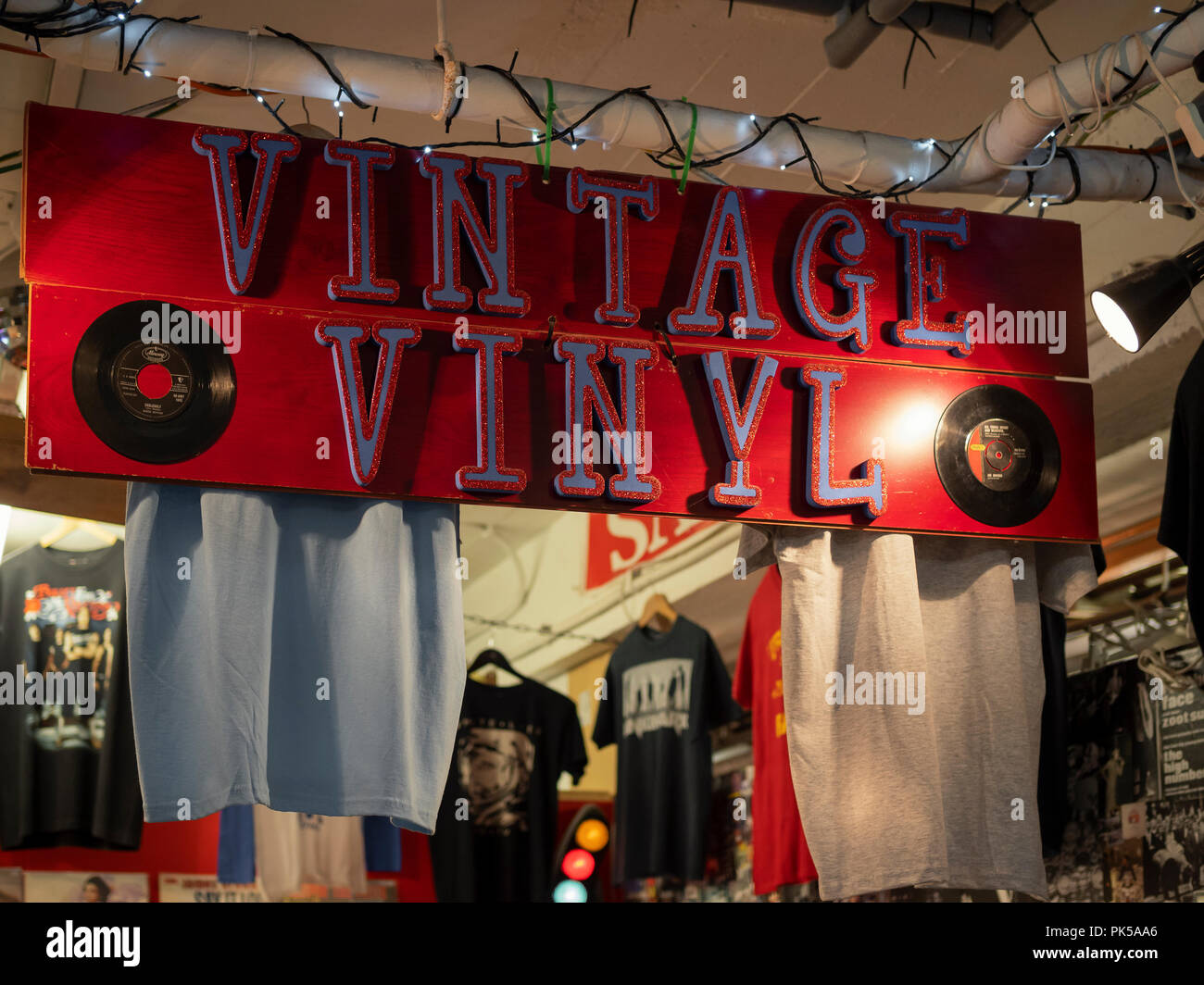 Old vintage signage hi-res stock photography and images - Alamy