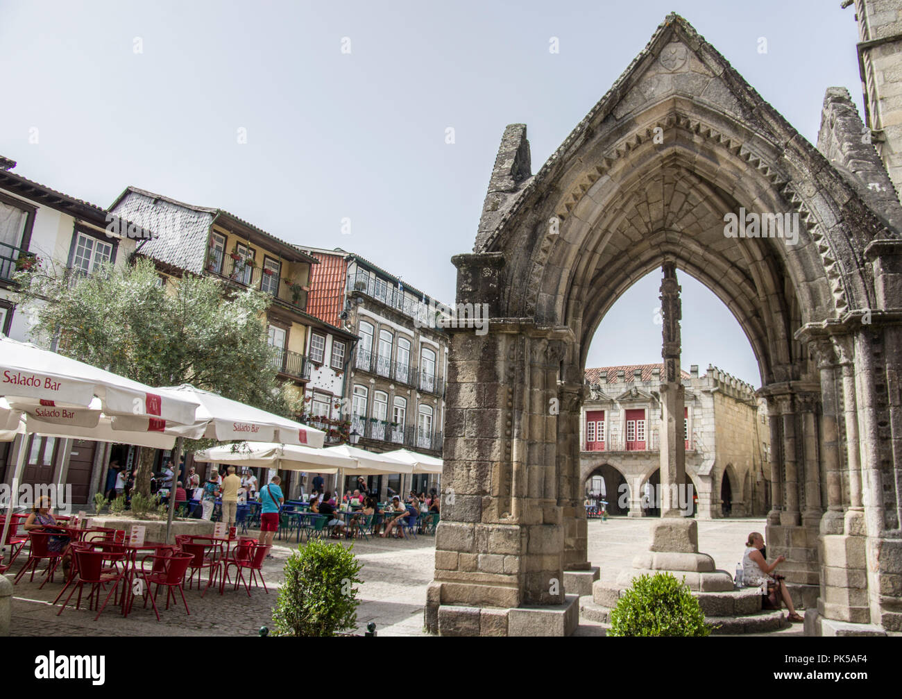 Largo da oliveira hi-res stock photography and images - Alamy