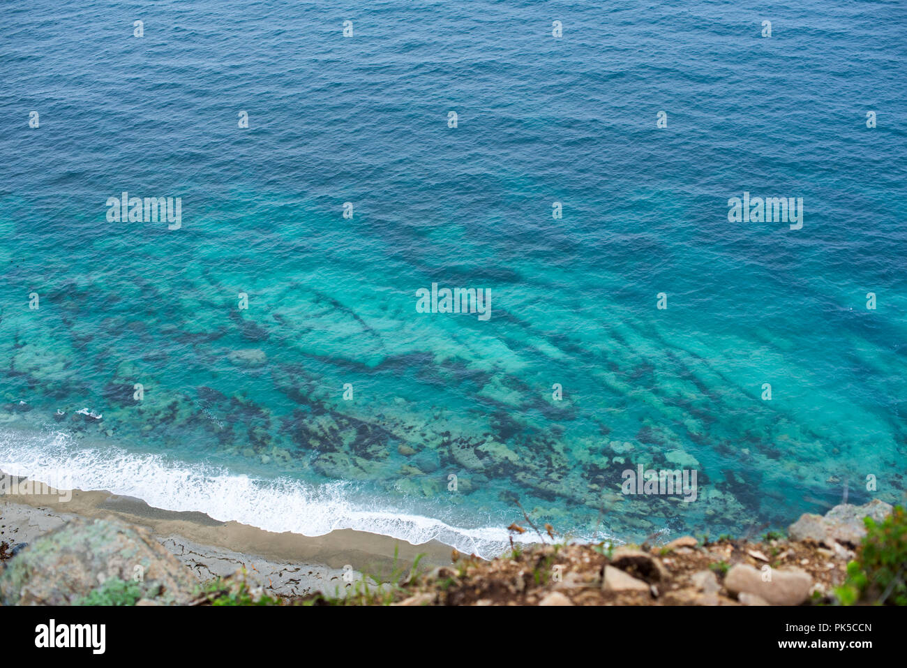 Blue water beach hi-res stock photography and images - Alamy
