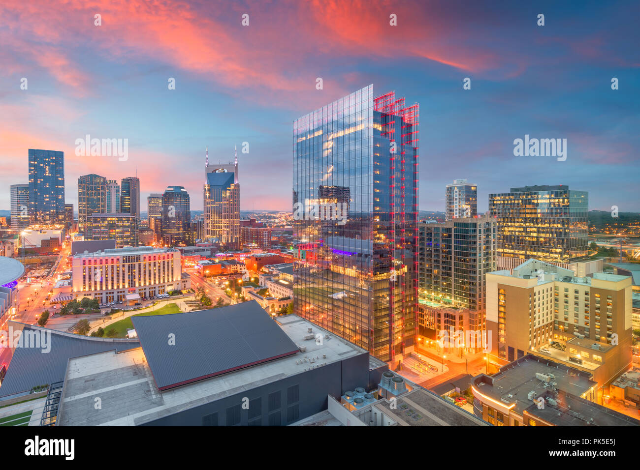 Nashville, Tennessee, USA downtown cityscape at dusk Stock Photo - Alamy