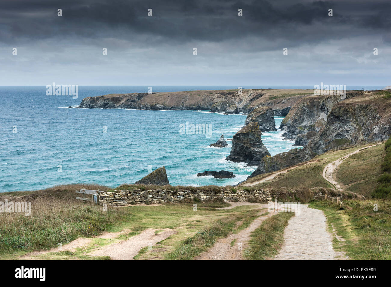 Bedruthan Steps in Cornwall Stock Photo - Alamy