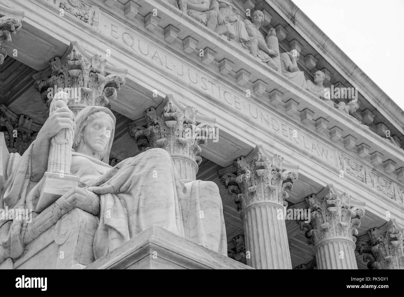 United states supreme court Black and White Stock Photos & Images - Alamy
