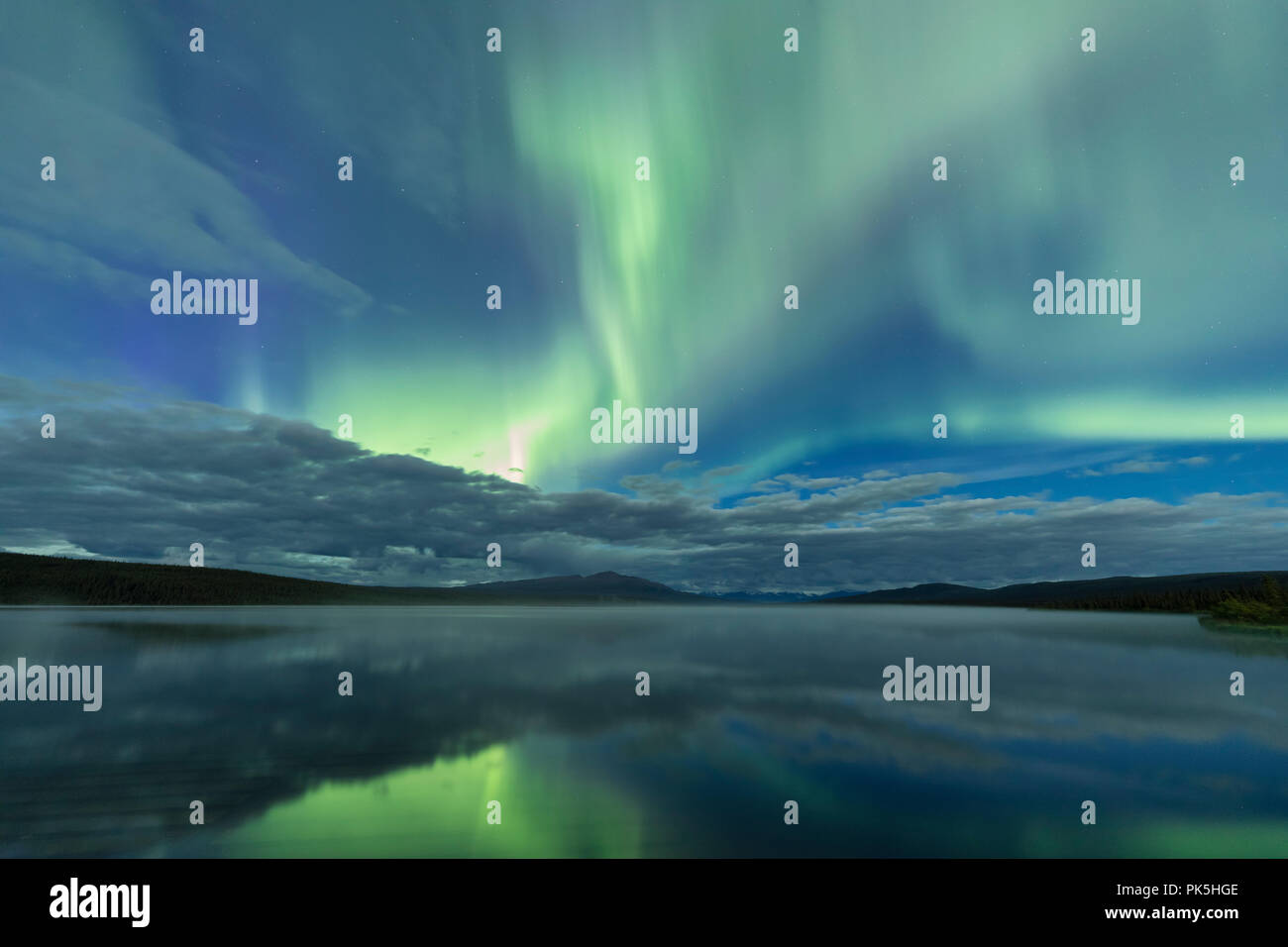 Paxson lake hi-res stock photography and images - Alamy