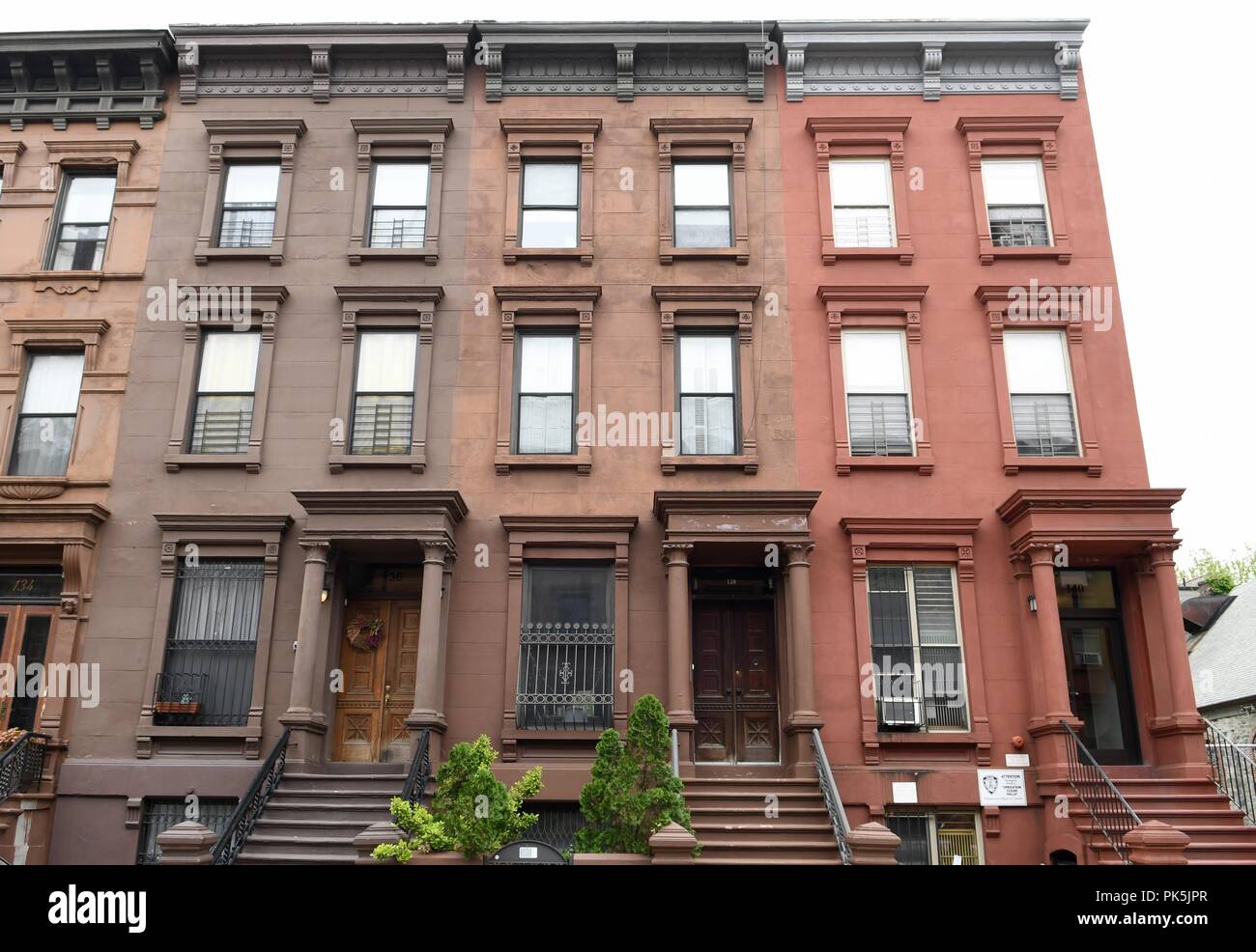 Harlem street view, New York City, USA Stock Photo - Alamy