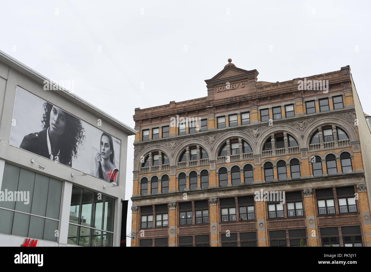 Harlem street view, New York City, USA Stock Photo - Alamy