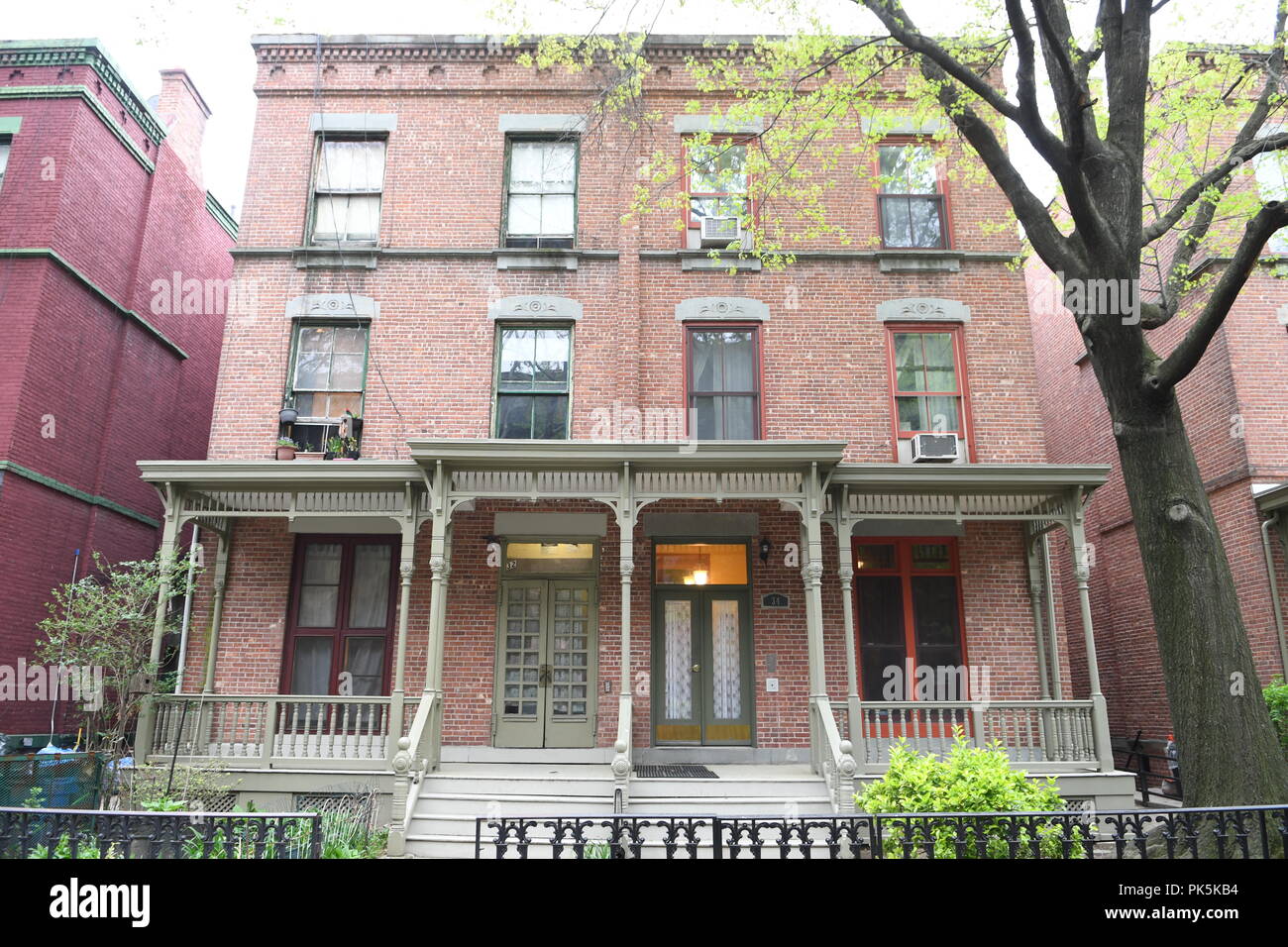 Harlem street view, New York City, USA Stock Photo - Alamy