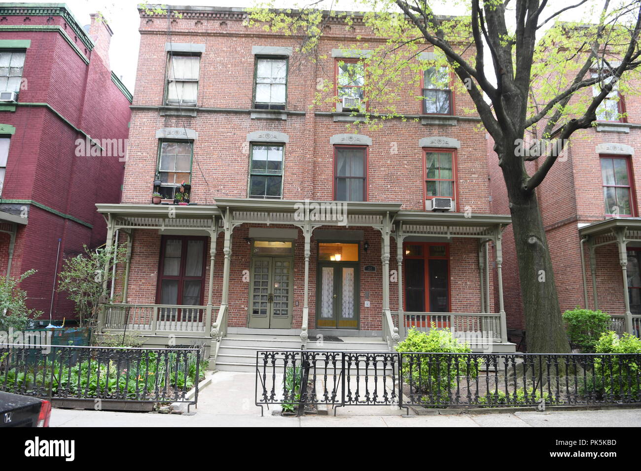 Harlem street view, New York City, USA Stock Photo - Alamy