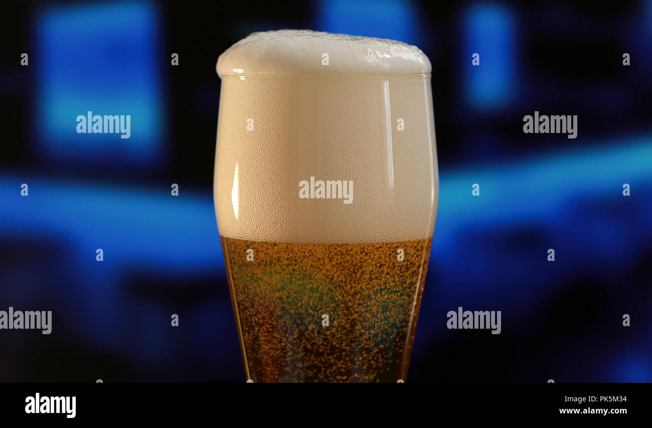 Overflow beer bottle hi-res stock photography and images - Alamy