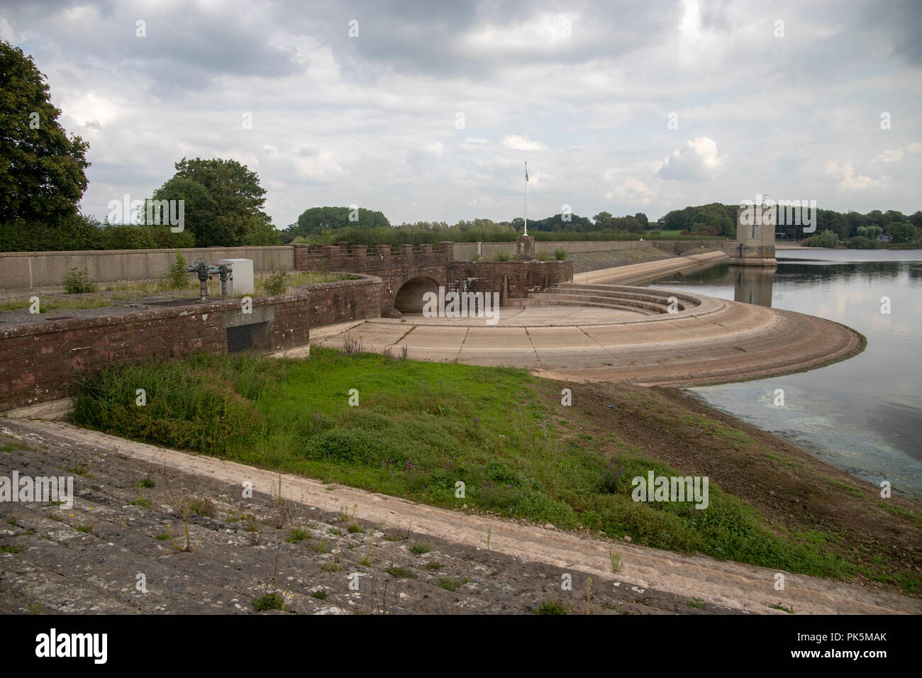 Chew magna lake hi-res stock photography and images - Alamy