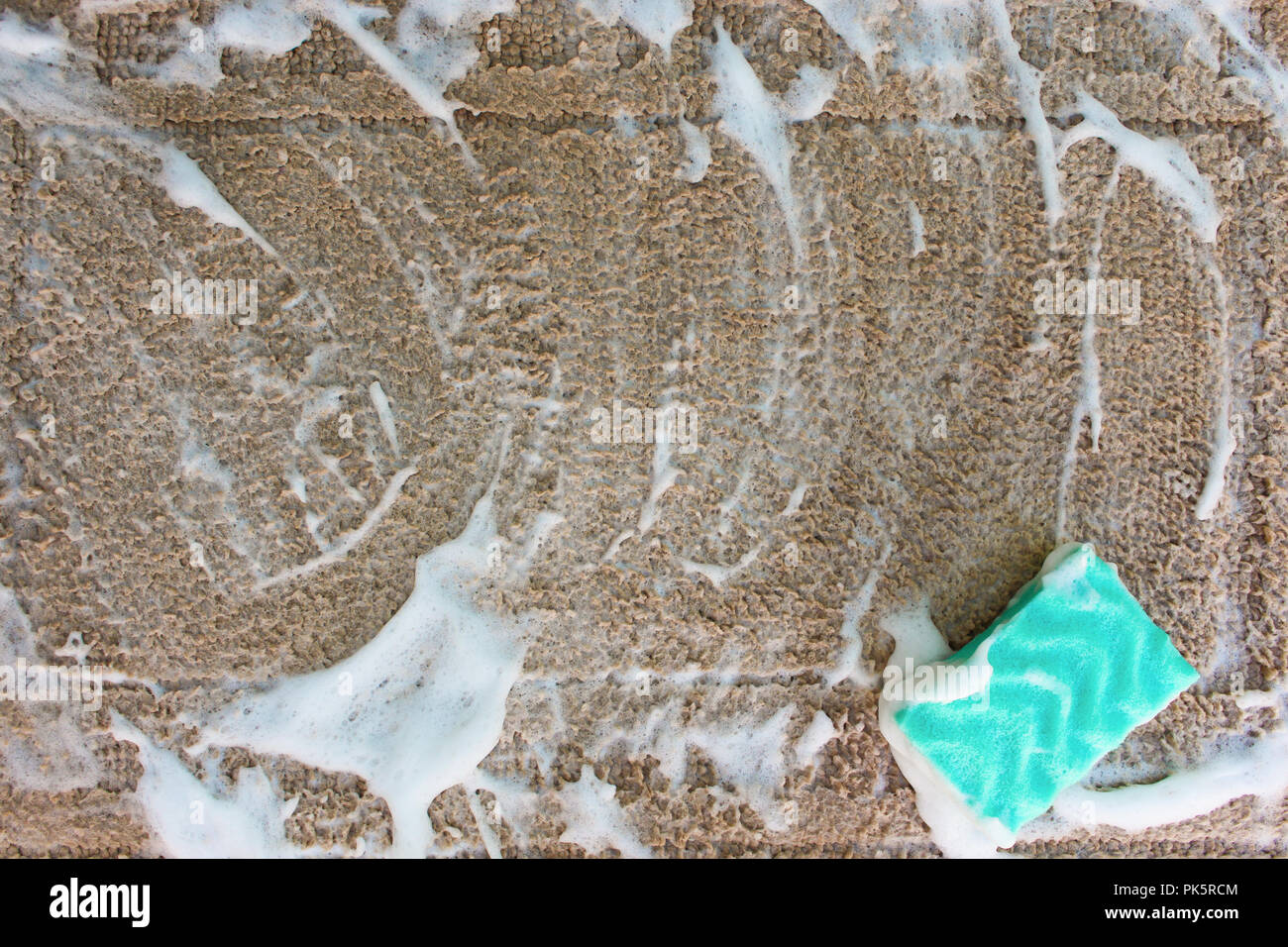 Messy scruffy dirty hi-res stock photography and images - Alamy