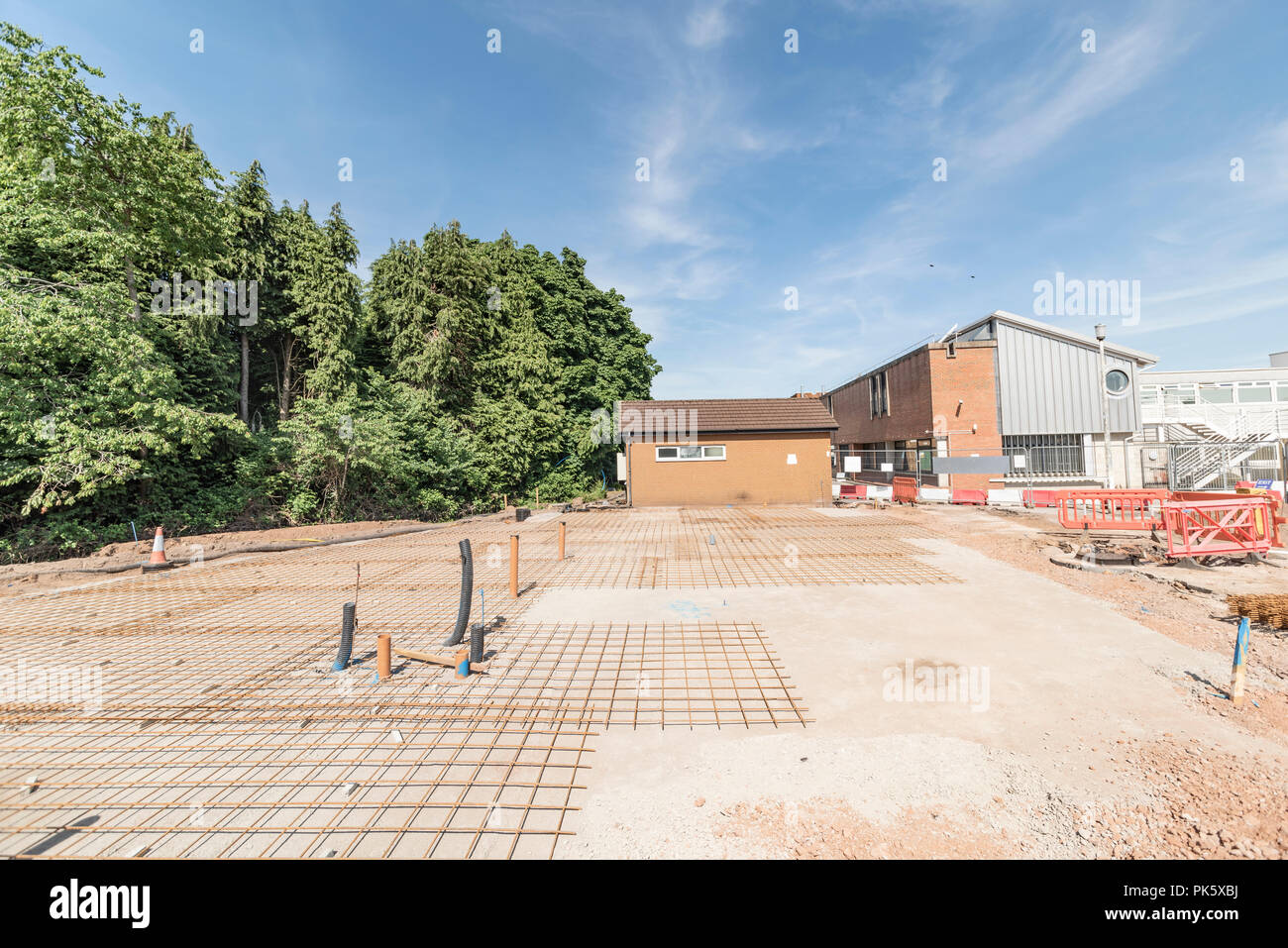 Velindre cancer centre cardiff hi-res stock photography and images - Alamy