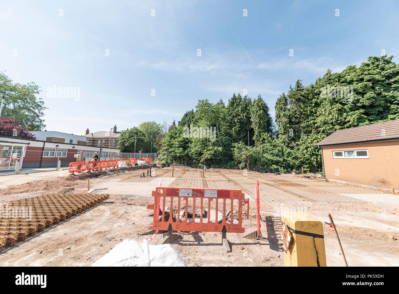 Velindre cancer centre cardiff hi-res stock photography and images - Alamy