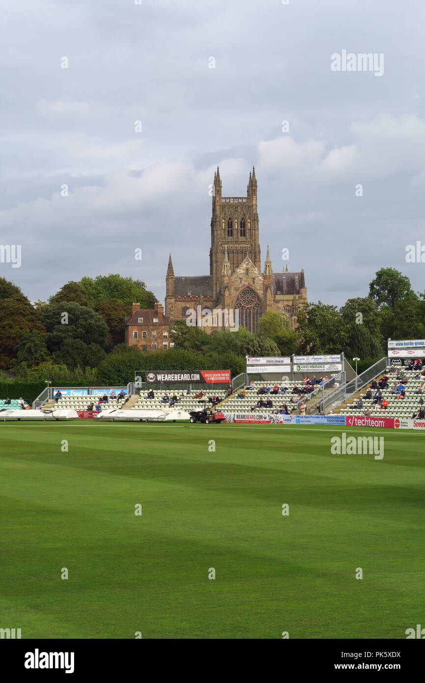 New road worcester hi-res stock photography and images - Alamy