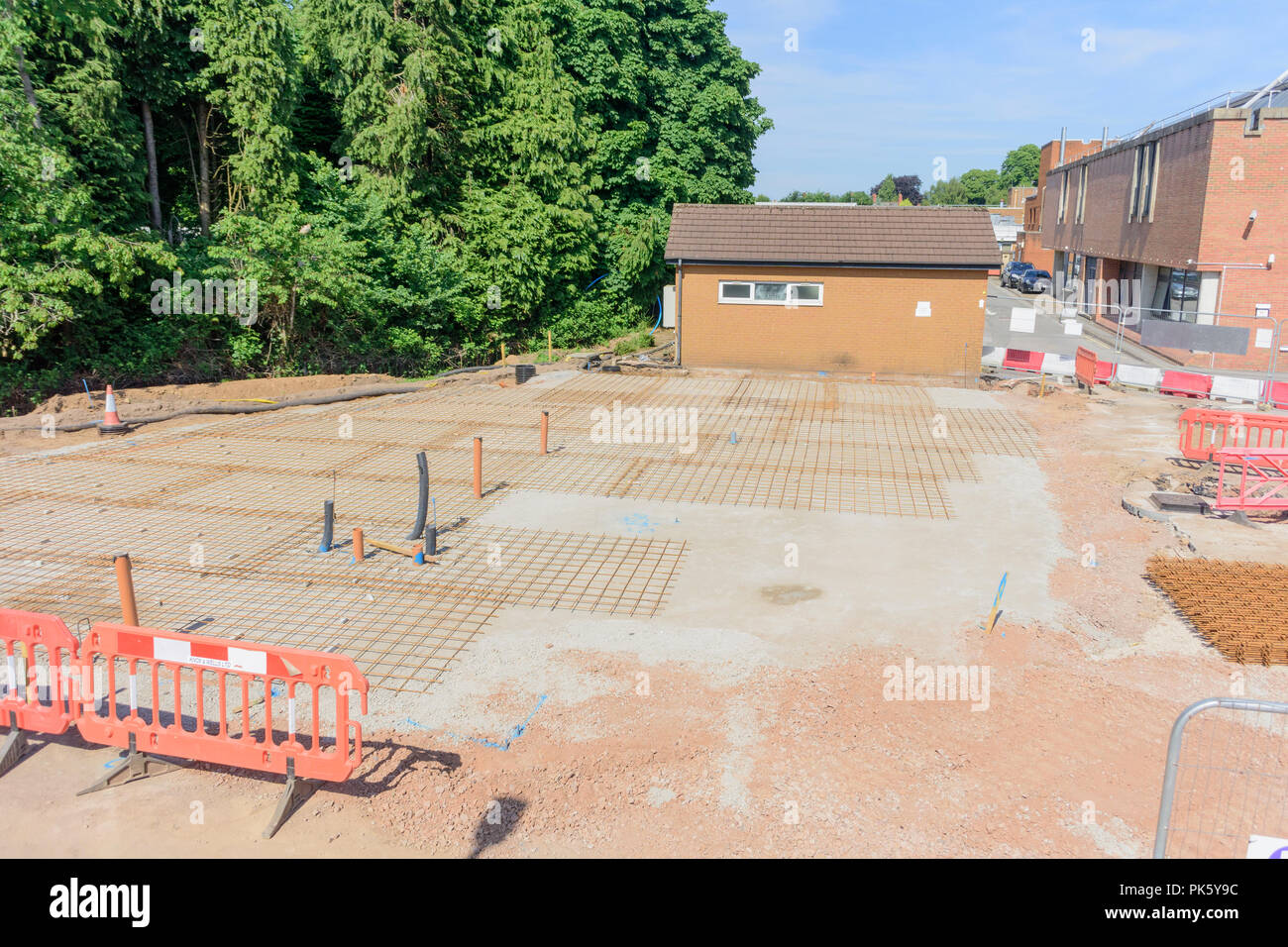 Velindre cancer centre cardiff hi-res stock photography and images - Alamy
