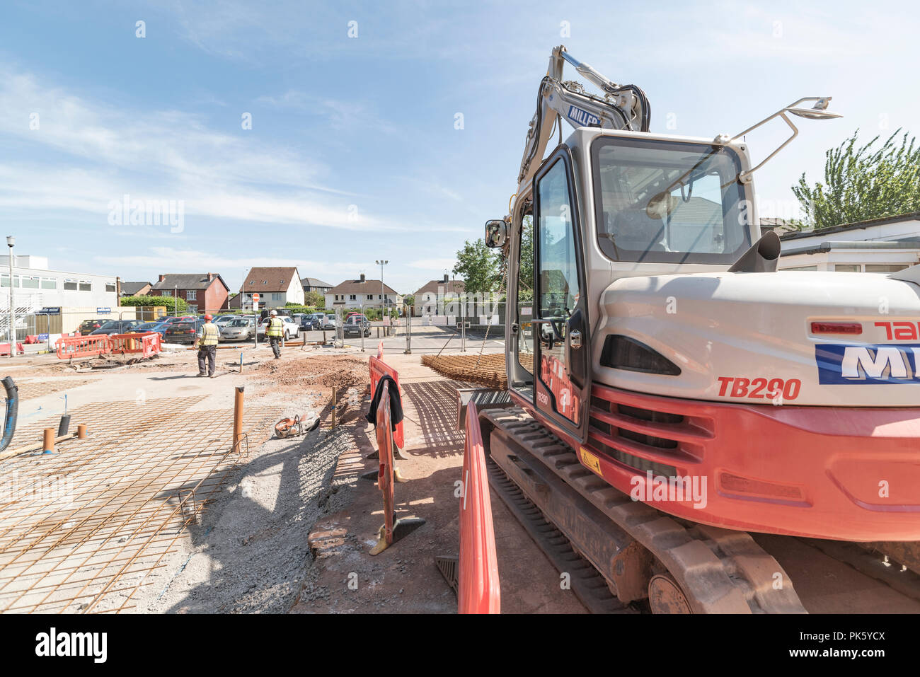 Velindre cancer centre cardiff hi-res stock photography and images - Alamy