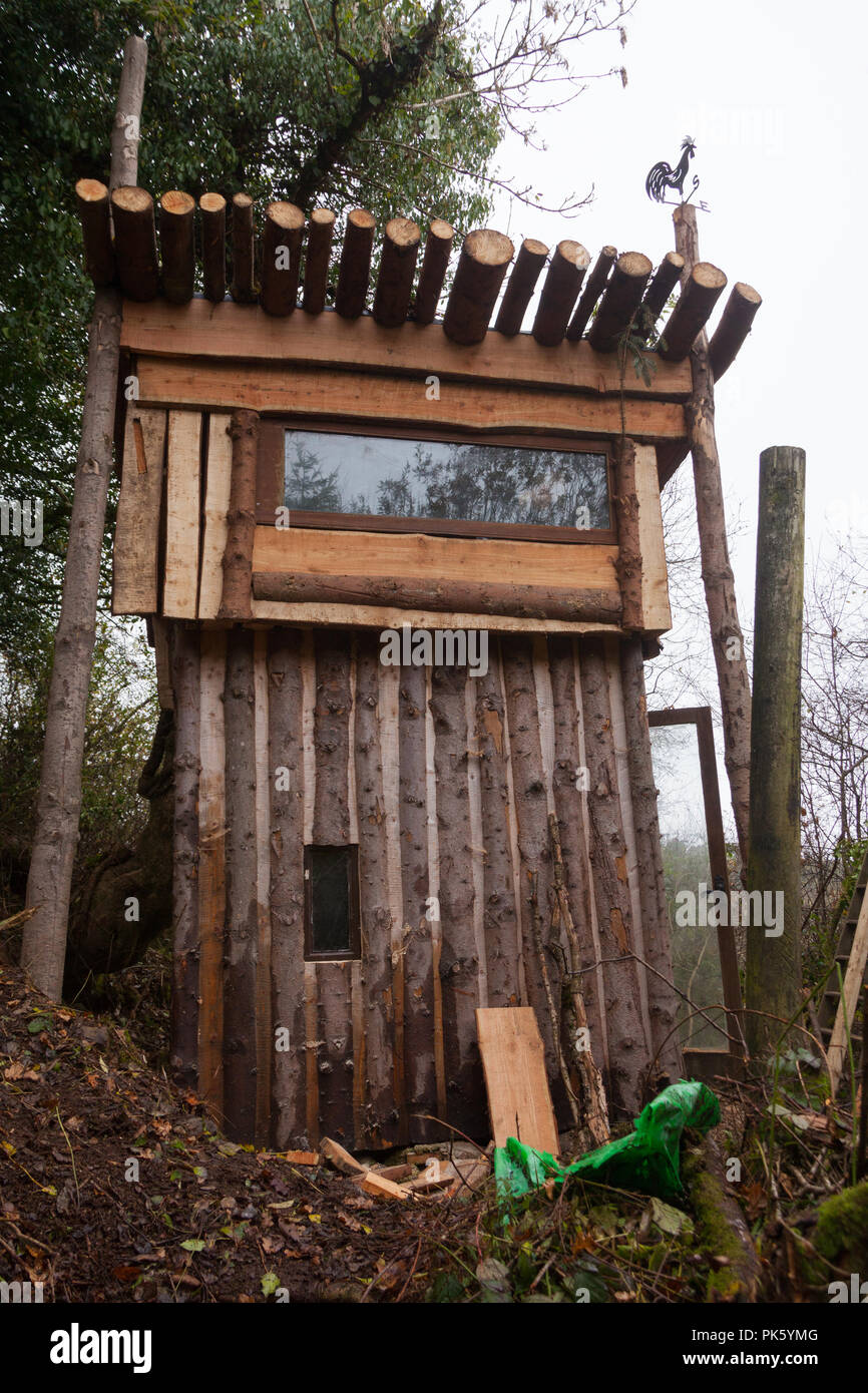 Hunting shack hi-res stock photography and images - Alamy