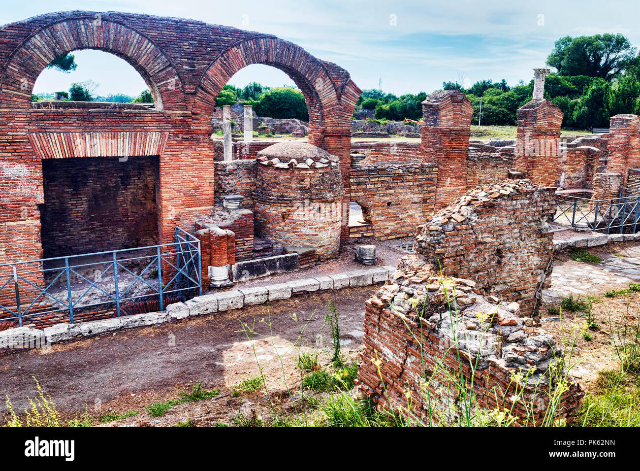 Ancient rome panorama hi-res stock photography and images - Alamy