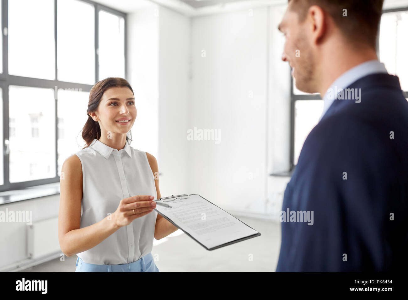 Contract file showing legal hi-res stock photography and images - Alamy