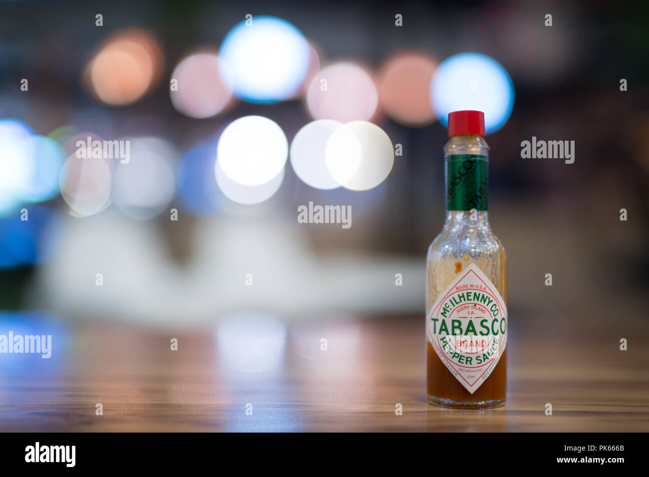 Tabasco sauce bottle hi-res stock photography and images - Alamy
