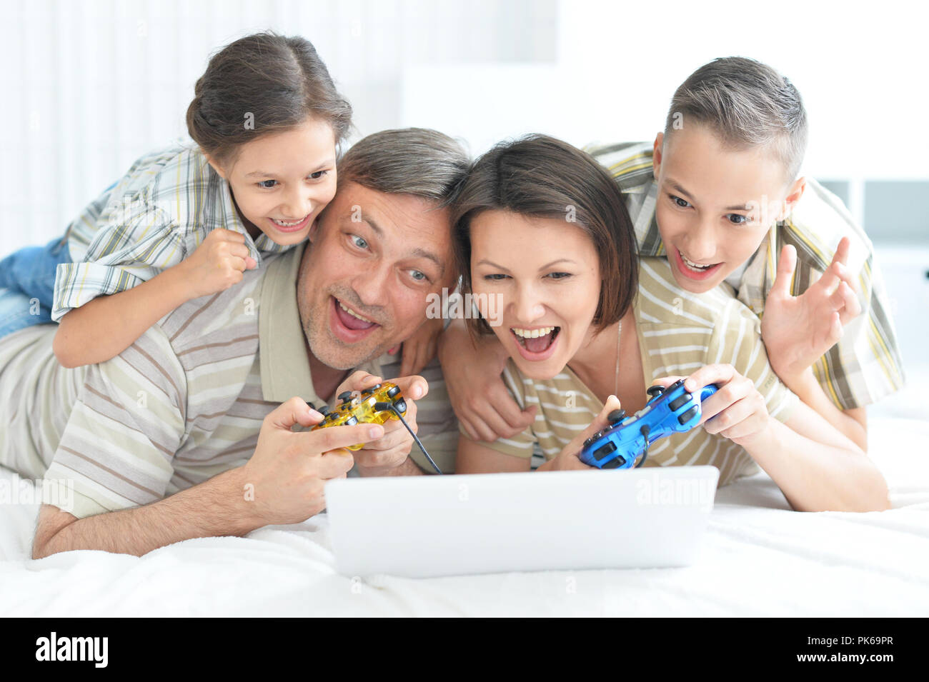 Portrait configuration hi-res stock photography and images - Alamy