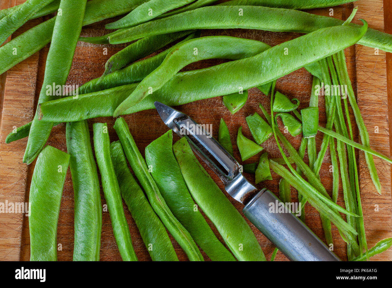 Five raw string beans hi-res stock photography and images - Alamy