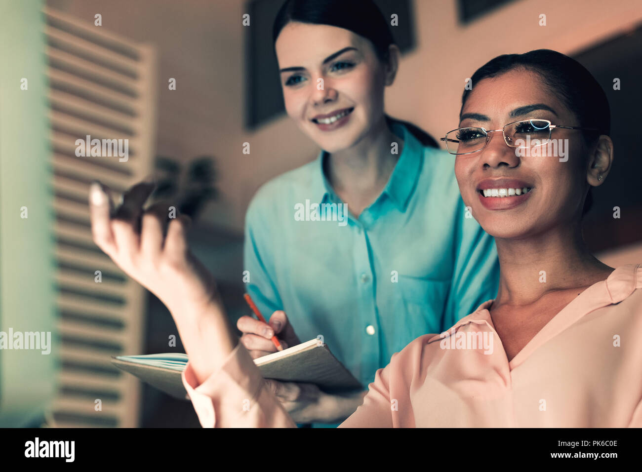 Work teammates hi-res stock photography and images - Alamy