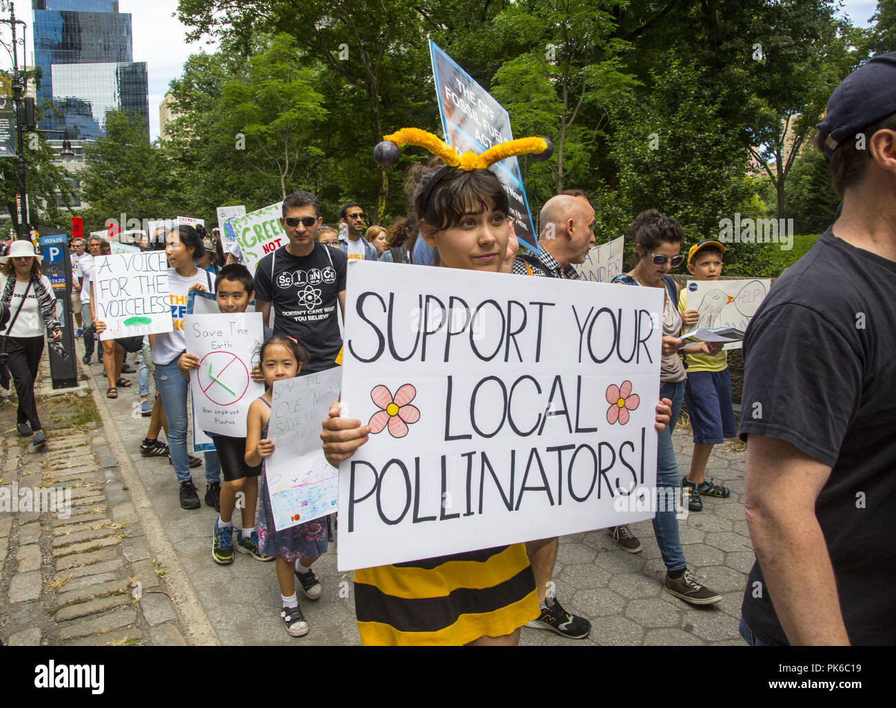 Zero hour youth climate march hi-res stock photography and images - Alamy