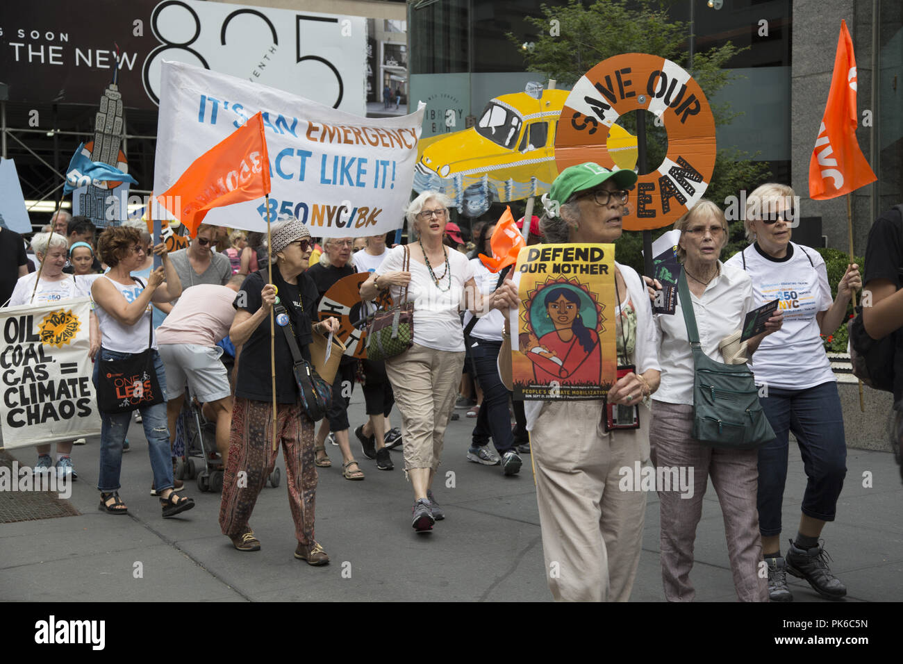 Zero hour youth climate march hi-res stock photography and images - Alamy