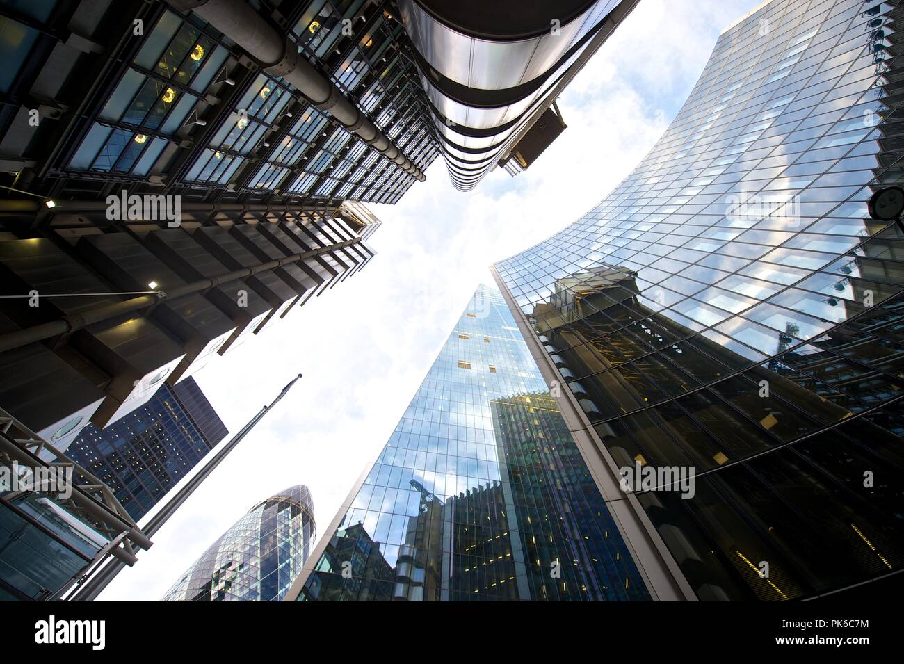 Londons sky scrapers hi-res stock photography and images - Alamy