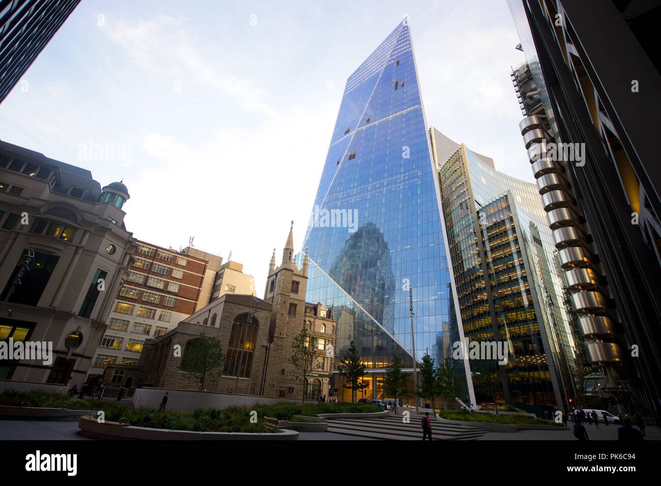 Scalpel, London's newest sky scraper Stock Photo - Alamy