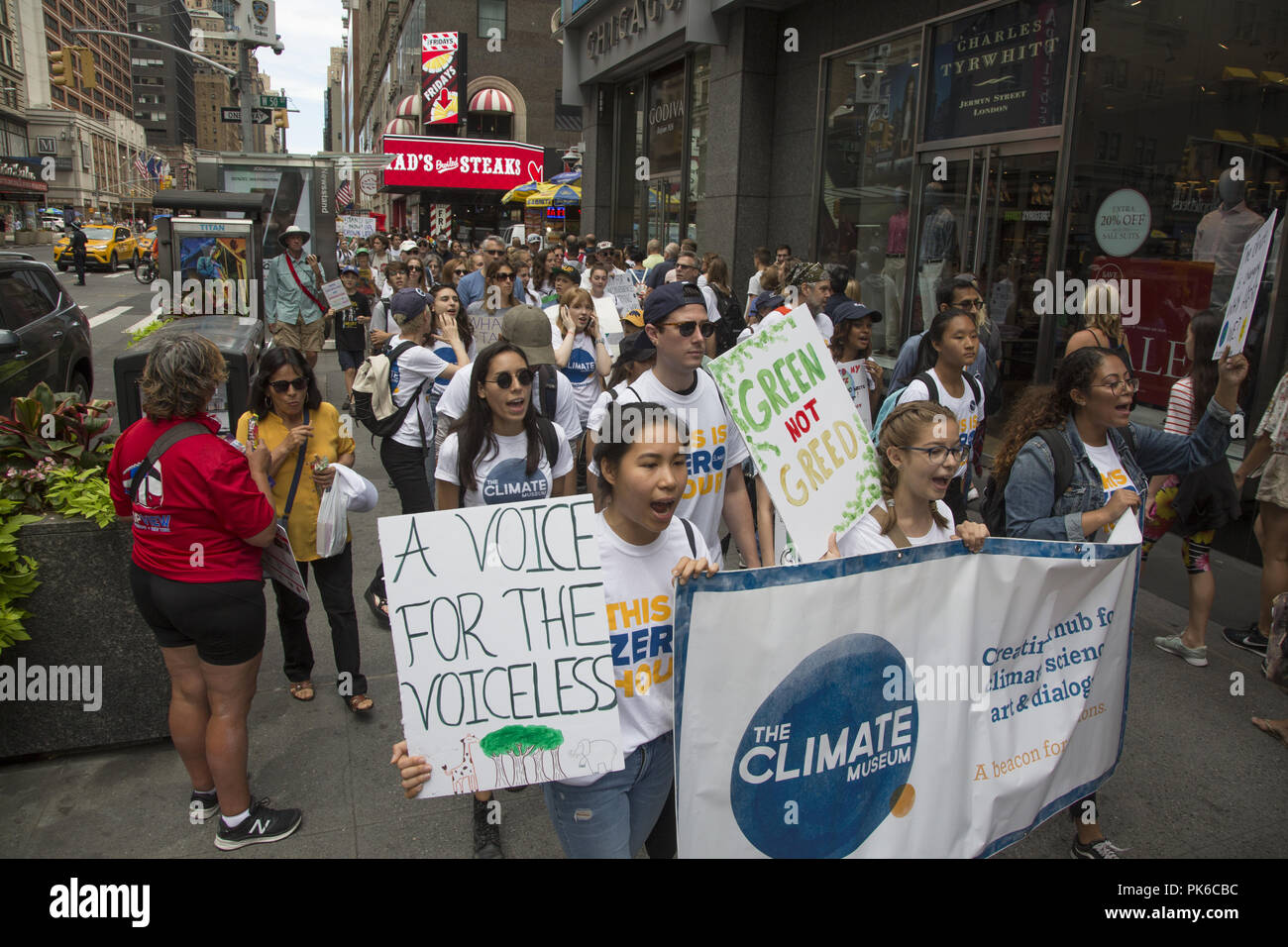 Zero hour youth climate march hi-res stock photography and images - Alamy