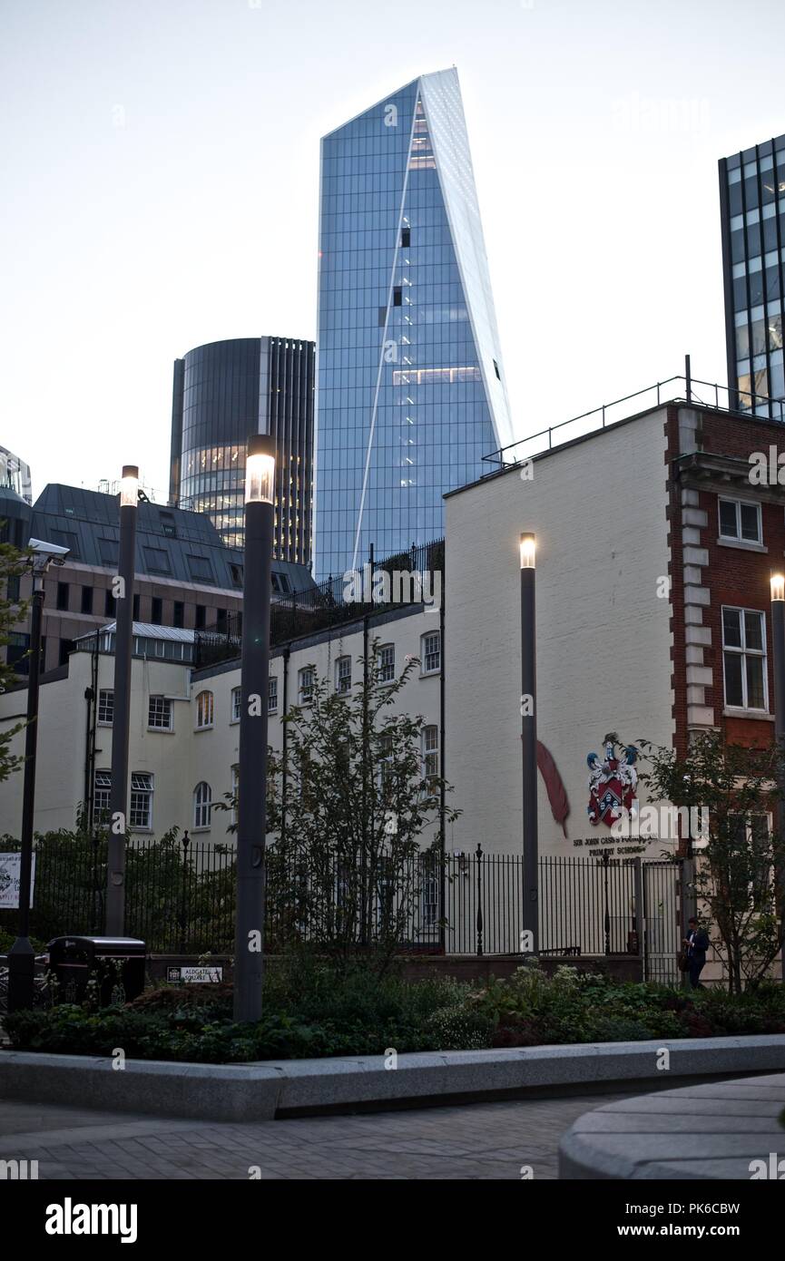 Scalpel, London's newest sky scraper Stock Photo - Alamy