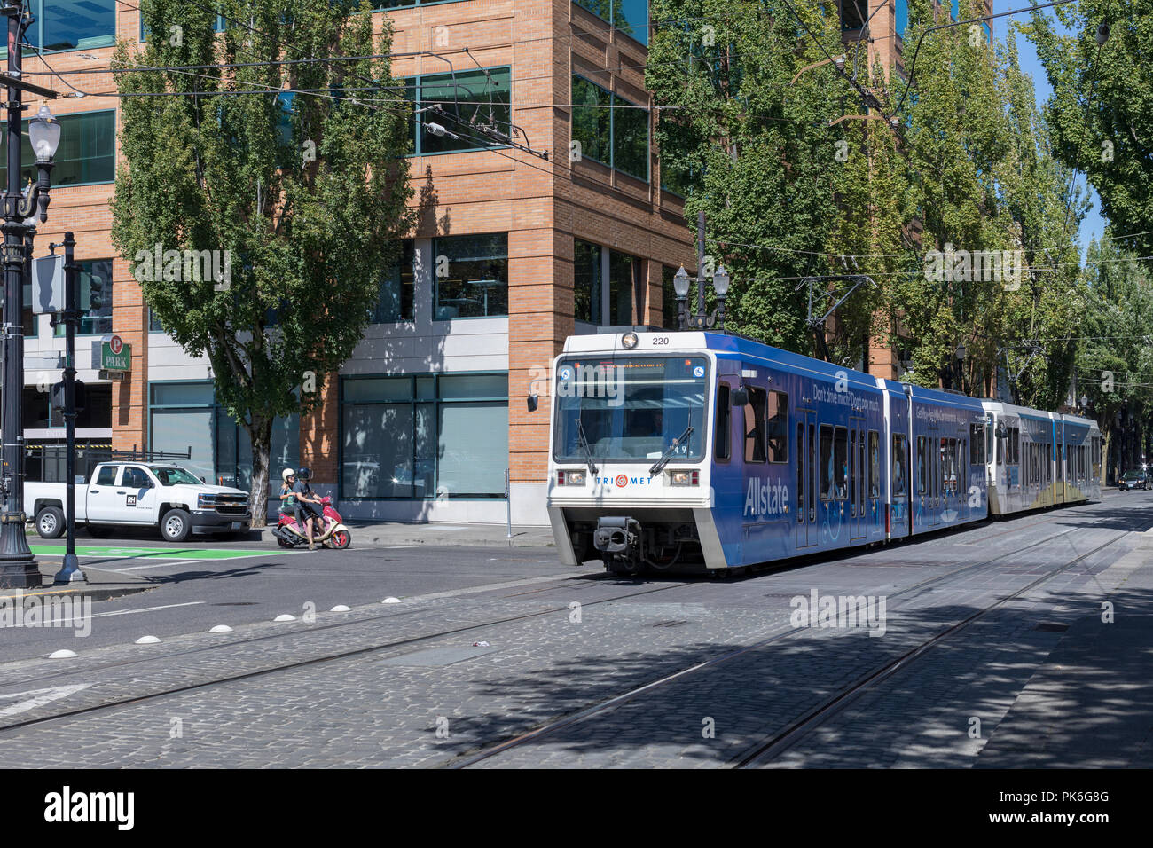 Portland, Oregon - Sep 8, 2018 : A Trimet light rail train heading ...
