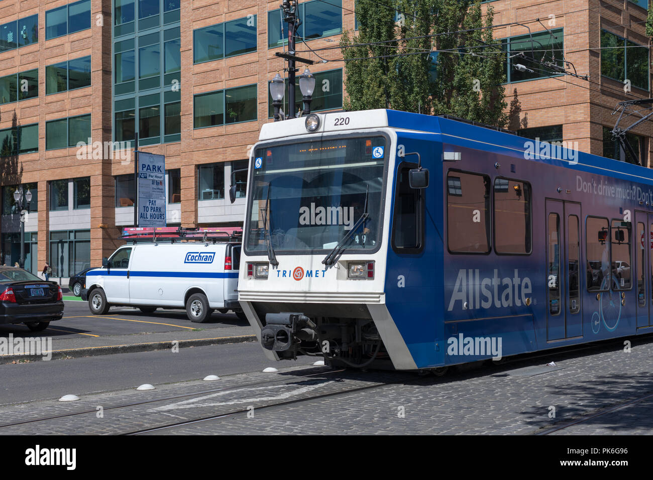 Portland, Oregon - Sep 8, 2018 : A Trimet light rail train heading ...